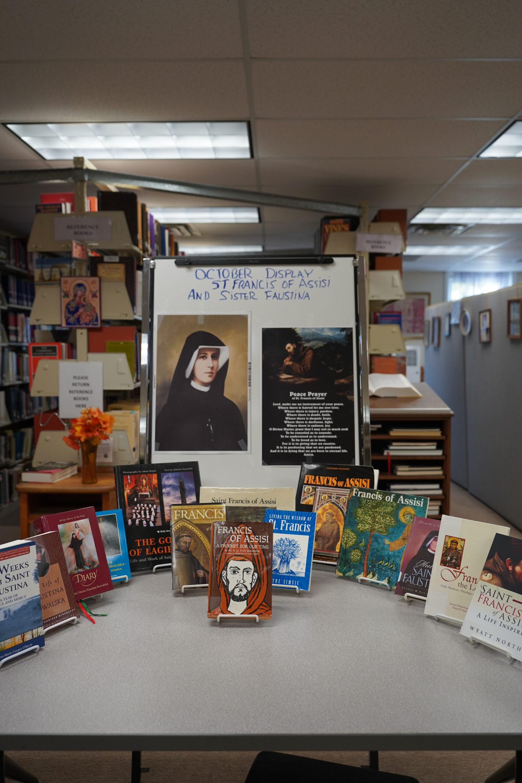 Saints Faustina & Francis of Assisi: October's Library Display - Holy ...
